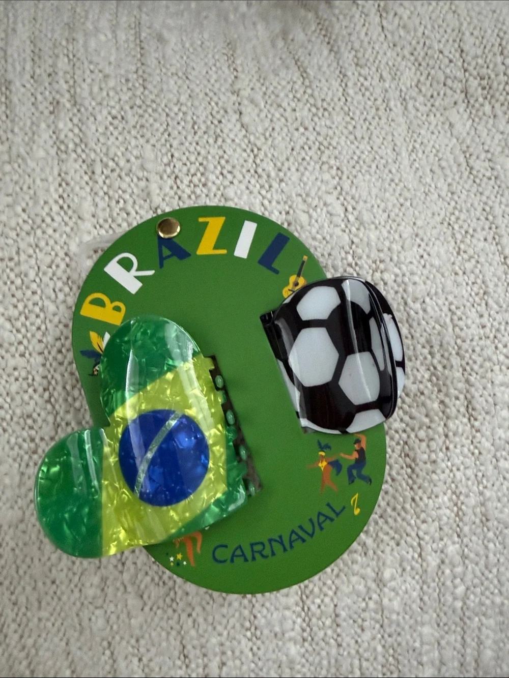 no brand | Accessories | Brazil Flag Heart Soccer Ball Hair Clips ...